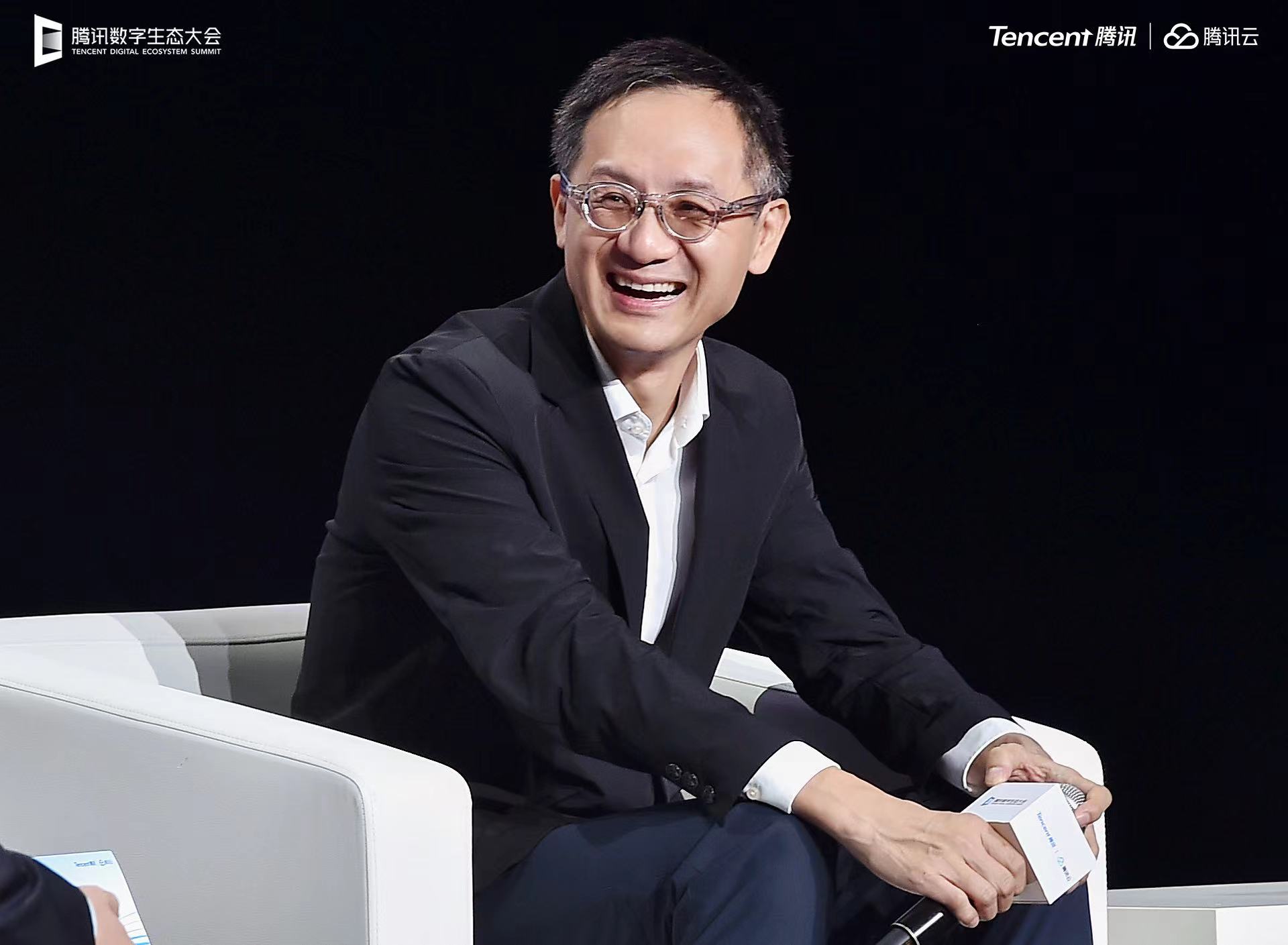 The World's First Commercial Subsea Data Center Core Equipment "Submarine Data Cabin" Has been ...