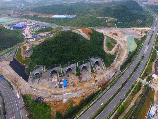 Largest ever “bomb shelter” of Tencent, Construction of Tencent Gui’an ...